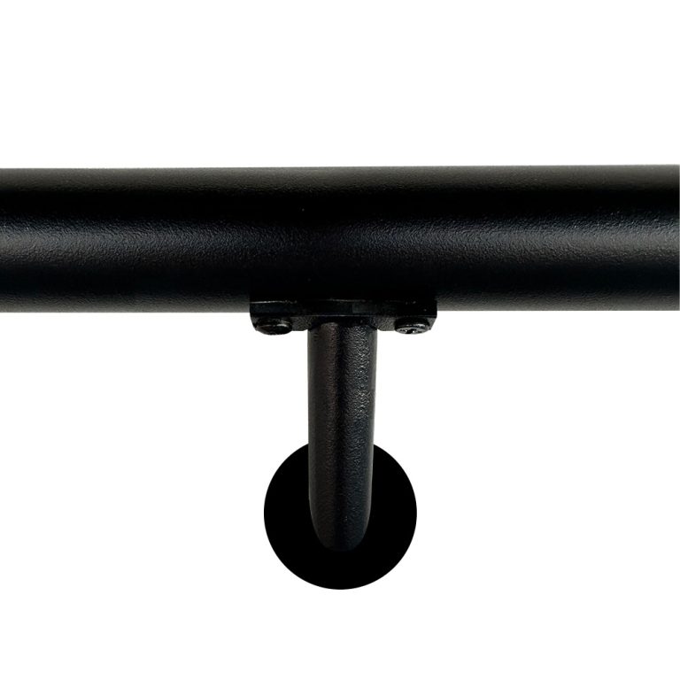 STALEN TRAPLEUNING zwart rond va € 60. Uit voorraad leverbaar!